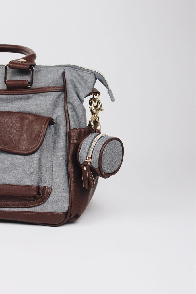 Itzy Ritzy Paci Pod Charm - Handsome Gray – Buttercup